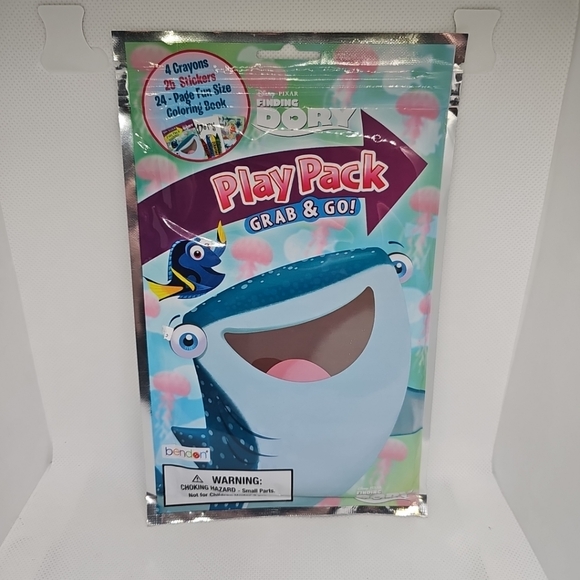 Disney | Toys | Finding Dory Play Pack Grab Go Coloring Book Crayons ...